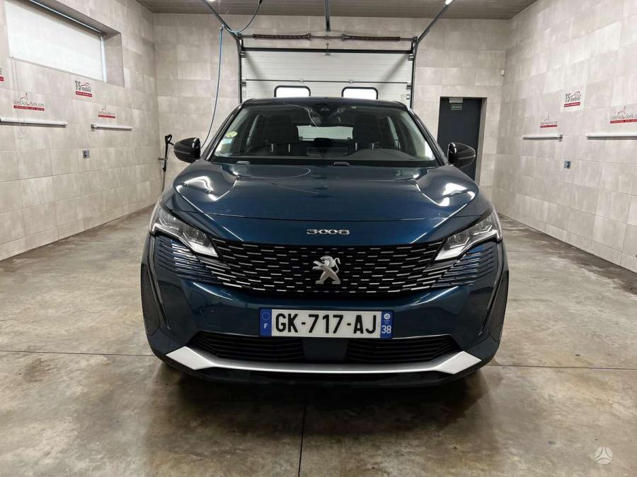 Blue Peugeot 3008 2022 in Marijampole, with an engine capacity of 1.50 L and mileage of 179 thousand km for 14278 €, photo 3 on AUTOMOTO.COM.LV