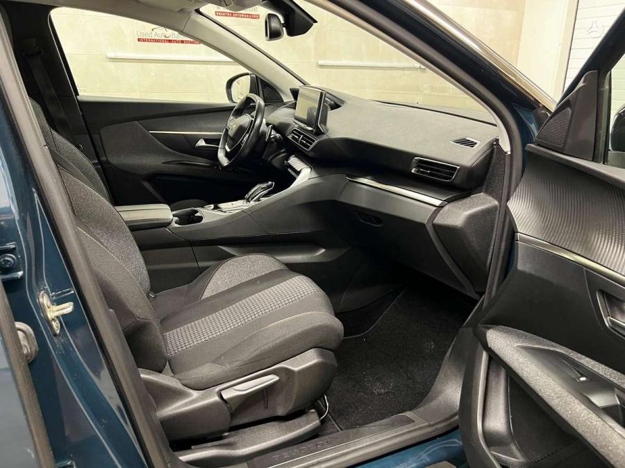 Blue Peugeot 3008 2022 in Marijampole, with an engine capacity of 1.50 L and mileage of 179 thousand km for 14278 €, photo 9 on AUTOMOTO.COM.LV