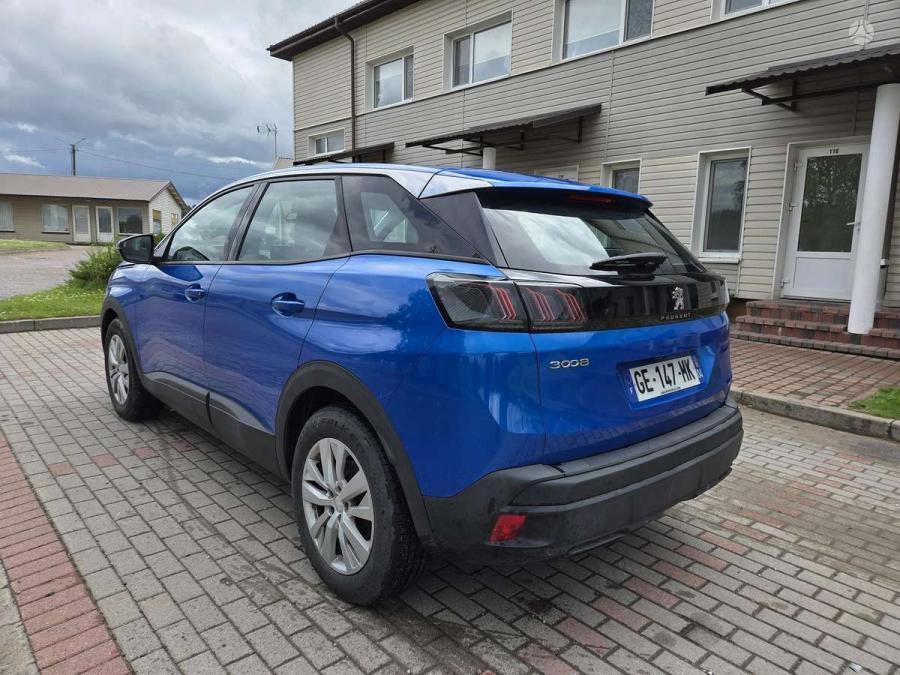 Blue Peugeot 3008 2022 in Vilnius, with an engine capacity of 1.50 L and mileage of 161 thousand km for 14700 €, photo 7 on AUTOMOTO.COM.LV