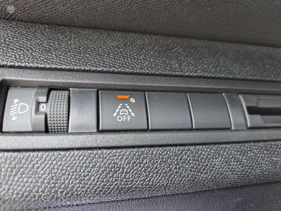 Blue Peugeot 3008 2022 in Vilnius, with an engine capacity of 1.50 L and mileage of 161 thousand km for 14700 €, photo 12 on AUTOMOTO.COM.LV