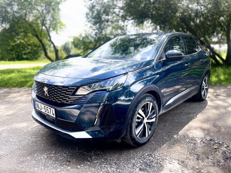 Blue Peugeot 3008 2022 in Jelgava, with an engine capacity of 1.20 L and mileage of 98 thousand km for 17400 €, photo 1 on AUTOMOTO.COM.LV