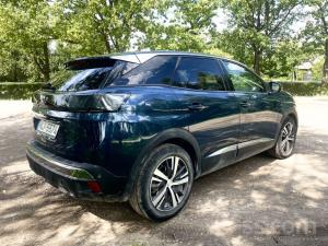 Blue Peugeot 3008 2022 in Jelgava, with an engine capacity of 1.20 L and mileage of 98 thousand km for 17400 €, photo 3 on AUTOMOTO.COM.LV
