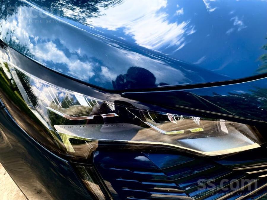 Blue Peugeot 3008 2022 in Jelgava, with an engine capacity of 1.20 L and mileage of 98 thousand km for 17400 €, photo 5 on AUTOMOTO.COM.LV