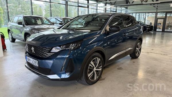 Blue Peugeot 3008 2022 in Riga, with an engine capacity of 1.50 L and mileage of 78 thousand km for 18500 €, photo 1 on AUTOMOTO.COM.LV