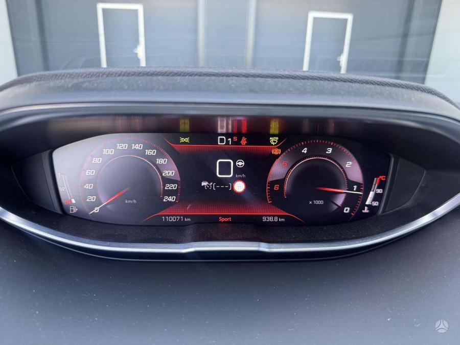 Синий Пежо 3008 2023 в Вильнюс, объемом двигателя 1.50 л и пробегом 110 тыс. км за 18116 €, фото 11 на AUTOMOTO.COM.LV