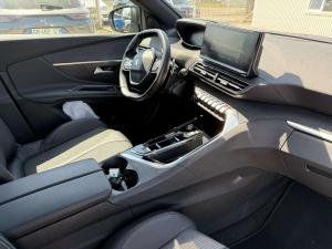 Blue Peugeot 3008 2023 in Marijampole, with an engine capacity of 1.20 L and mileage of 72 thousand km for 17781 €, photo 20 on AUTOMOTO.COM.LV