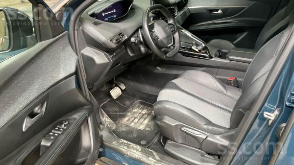 Blue Peugeot 3008 2023 in Riga, with an engine capacity of 1.20 L and mileage of 36 thousand km for 19950 €, photo 7 on AUTOMOTO.COM.LV