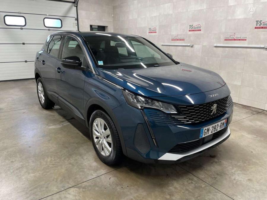 Blue Peugeot 3008 2023 in Marijampole, with an engine capacity of 1.20 L and mileage of 158 thousand km for 14157 €, photo 4 on AUTOMOTO.COM.LV