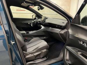 Blue Peugeot 3008 2023 in Marijampole, with an engine capacity of 1.20 L and mileage of 170 thousand km for 15791 €, photo 13 on AUTOMOTO.COM.LV