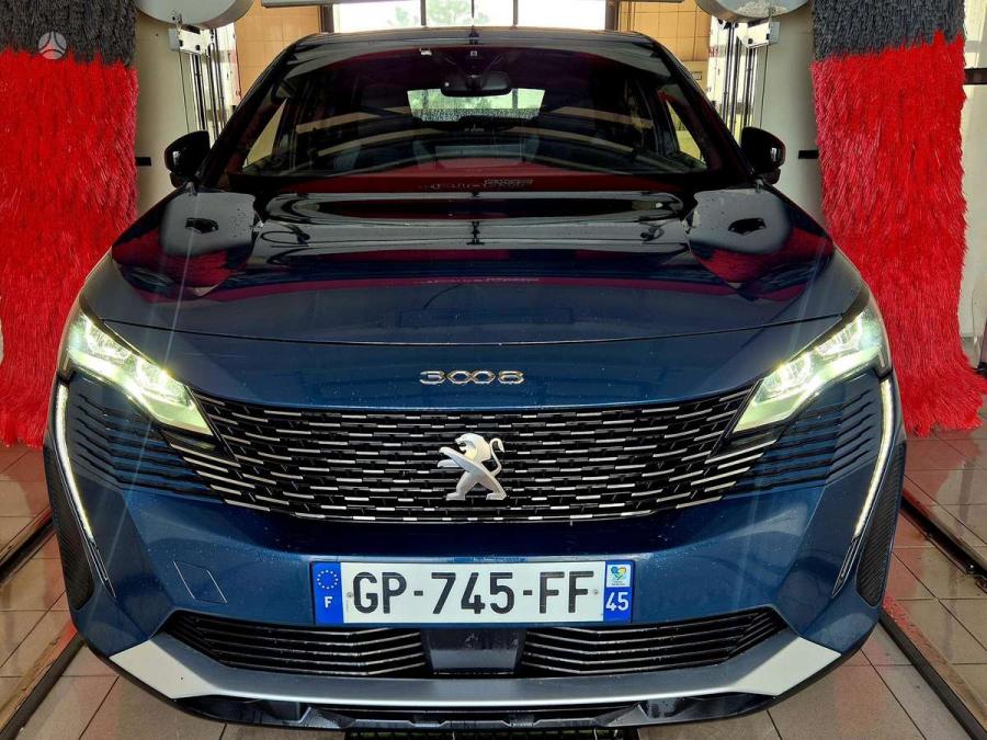 Синий Пежо 3008 2023 в Клайпеда, объемом двигателя 1.50 л и пробегом 186 тыс. км за 14800 €, фото 1 на AUTOMOTO.COM.LV