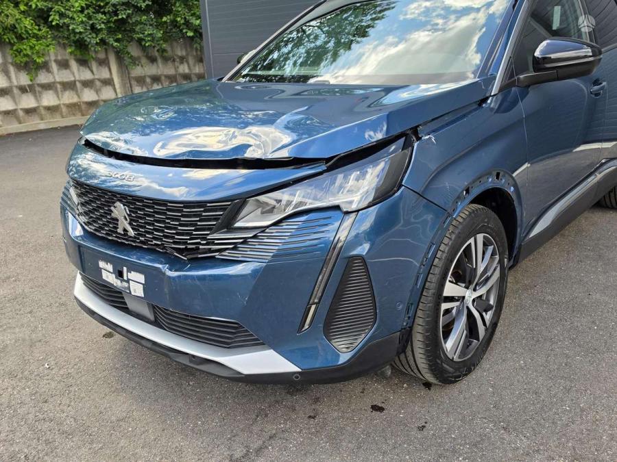 Blue Peugeot 3008 2023 in Kaunas, with an engine capacity of 1.50 L and mileage of 148 thousand km for 10900 €, photo 11 on AUTOMOTO.COM.LV