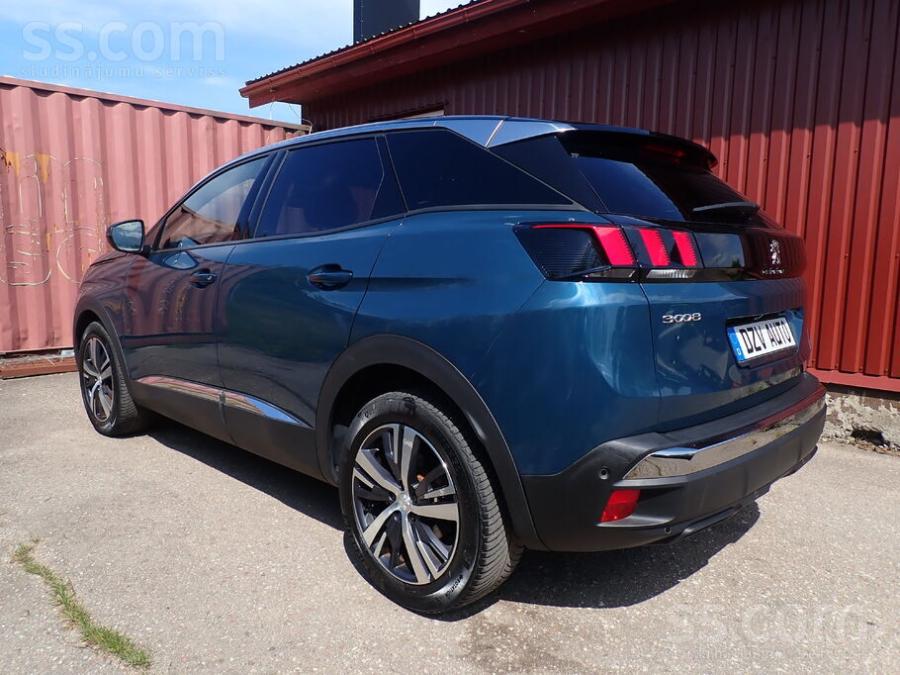 Blue Peugeot 3008 2023 in Liepaja, with an engine capacity of 1.20 L and mileage of 65 thousand km for 18950 €, photo 5 on AUTOMOTO.COM.LV