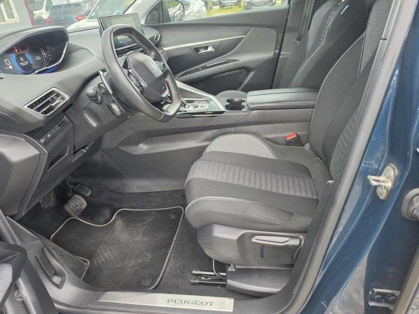 Blue Peugeot 3008 2023 in Vilnius, with an engine capacity of 1.50 L and mileage of 152 thousand km for 14399 €, photo 11 on AUTOMOTO.COM.LV
