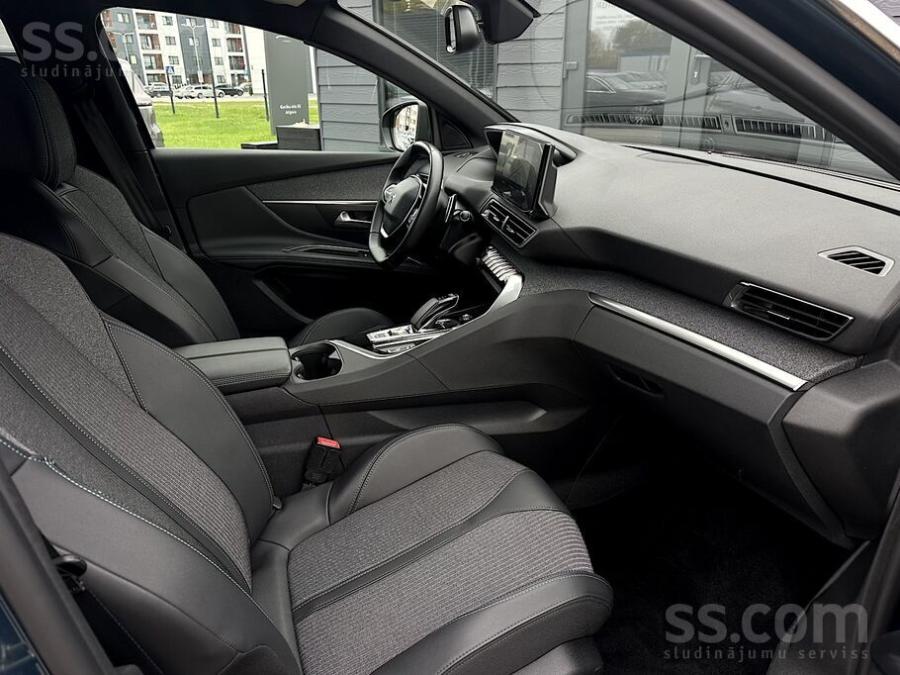 Синий Пежо 3008 2023 в Елгава, объемом двигателя 1.60 л и пробегом 121 тыс. км за 18900 €, фото 8 на AUTOMOTO.COM.LV