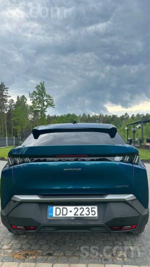 Zils Peugeot 3008 2024 Rīga, ar dzinēja tilpumu 1.20 L un nobraukumu 15 tūkst. km par 26499 €, foto 4 vietnē AUTOMOTO.COM.LV