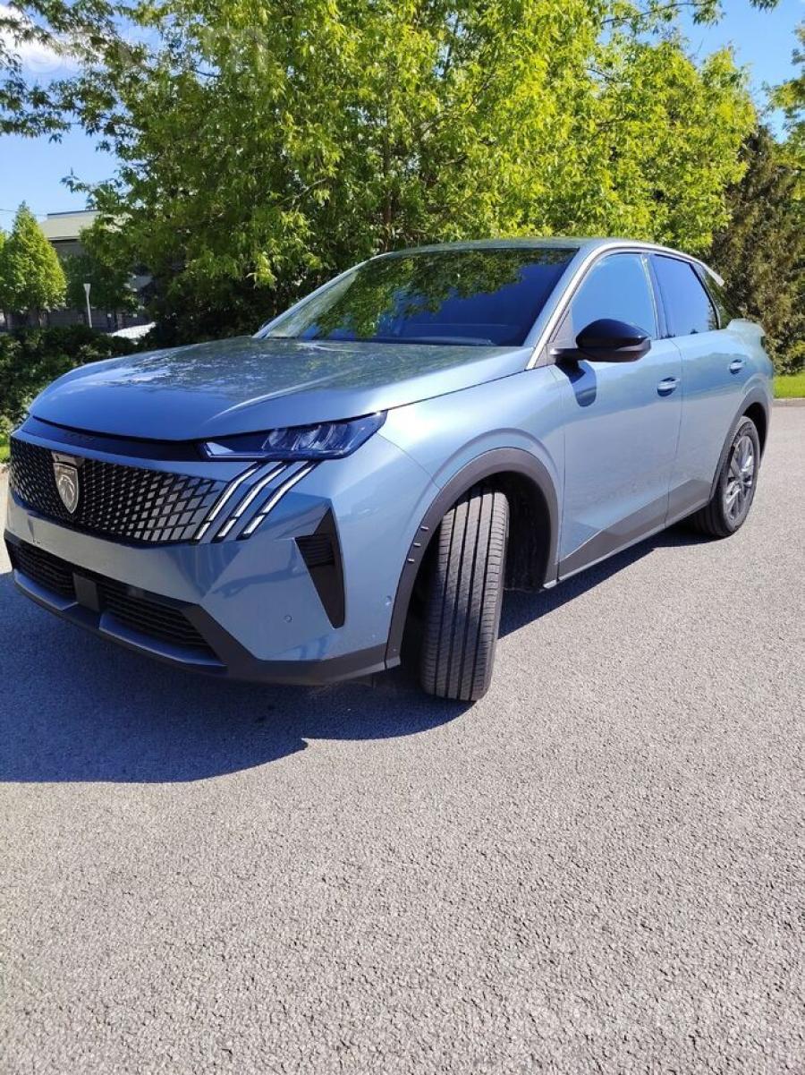 Zils Peugeot 3008 2026 Rīga, ar dzinēja tilpumu 1.20 L un nobraukumu 8 tūkst. km par 26800 €, foto 1 vietnē AUTOMOTO.COM.LV