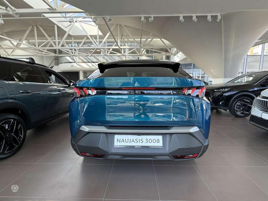 Blue Peugeot 3008 2026 in Vilnius, with an engine capacity of 1.20 L and mileage of 0 thousand km for 34400 €, photo 6 on AUTOMOTO.COM.LV