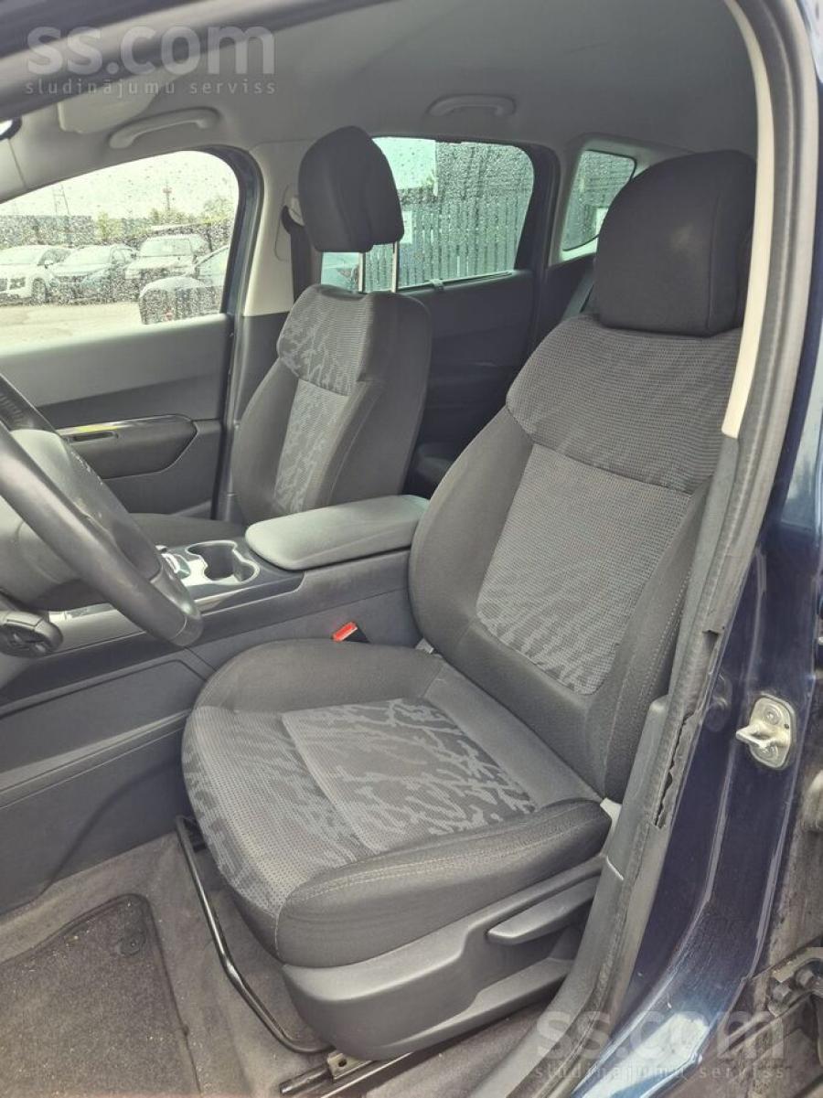 Blue Peugeot 3008 2010 in Riga, with an engine capacity of 1.60 L and mileage of 229 thousand km for 4190 €, photo 14 on AUTOMOTO.COM.LV