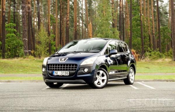 Peugeot 3008 2010 in Riga on AUTOMOTO.COM.LV Blue Peugeot 3008 2010 in Riga, with an engine capacity of 1.60 L and mileage of 229 thousand km for 4190 €, photo 5 on AUTOMOTO.COM.LV