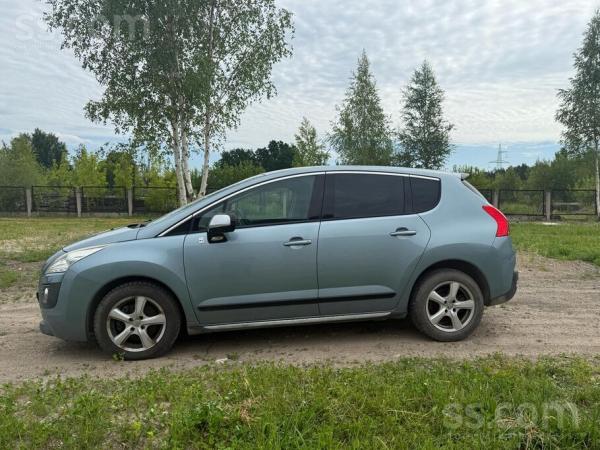 Blue Peugeot 3008 2012 in Jelgava, with an engine capacity of 2.00 L and mileage of 280 thousand km for 4000 €, photo 4 on AUTOMOTO.COM.LV