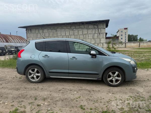 Blue Peugeot 3008 2012 in Jelgava, with an engine capacity of 2.00 L and mileage of 280 thousand km for 4000 €, photo 8 on AUTOMOTO.COM.LV