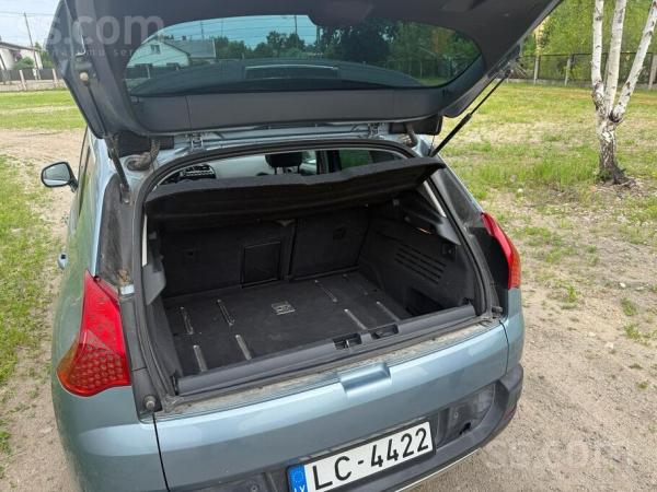 Blue Peugeot 3008 2012 in Jelgava, with an engine capacity of 2.00 L and mileage of 280 thousand km for 4000 €, photo 10 on AUTOMOTO.COM.LV