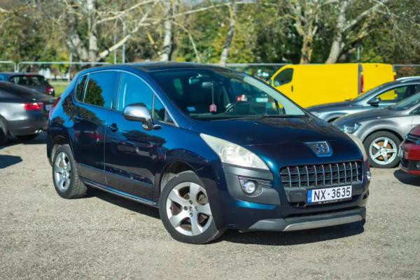 Blue Peugeot 3008 2009 in Liepaja, with an engine capacity of 1.60 L and mileage of 310 thousand km for 3100 €, photo 4 on AUTOMOTO.COM.LV