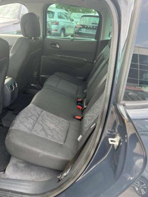 Zils Peugeot 3008 2010 Tauragė, ar dzinēja tilpumu 1.56 L un nobraukumu 200 tūkst. km par 3800 €, foto 8 vietnē AUTOMOTO.COM.LV