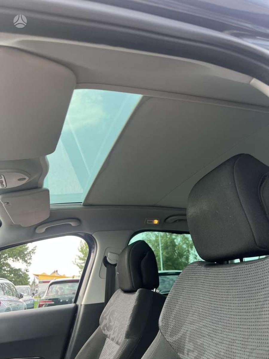 Zils Peugeot 3008 2010 Tauragė, ar dzinēja tilpumu 1.56 L un nobraukumu 200 tūkst. km par 3800 €, foto 9 vietnē AUTOMOTO.COM.LV