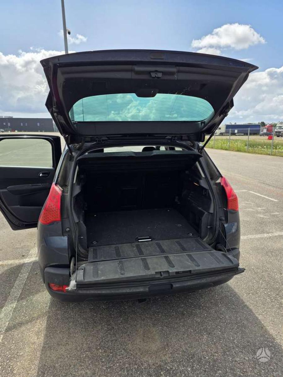 Blue Peugeot 3008 2013 in Vilnius, with an engine capacity of 1.56 L and mileage of 250 thousand km for 3800 €, photo 12 on AUTOMOTO.COM.LV
