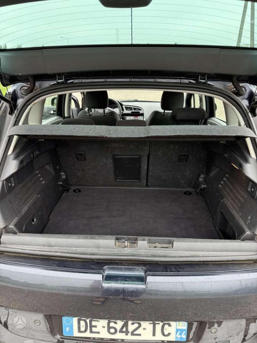 Zils Peugeot 3008 2014 Viļņa, ar dzinēja tilpumu 1.56 L un nobraukumu 220 tūkst. km par 4500 €, foto 11 vietnē AUTOMOTO.COM.LV