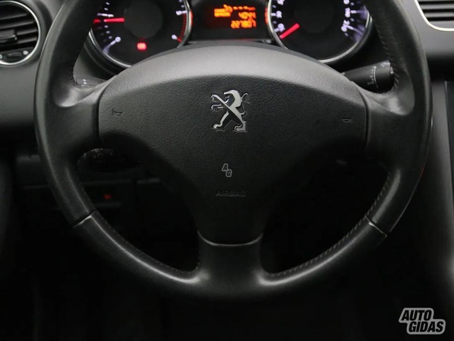 Zils Peugeot 3008 2016 Viļņa, ar dzinēja tilpumu 1.60 L un nobraukumu 228 tūkst. km par 6499 €, foto 19 vietnē AUTOMOTO.COM.LV