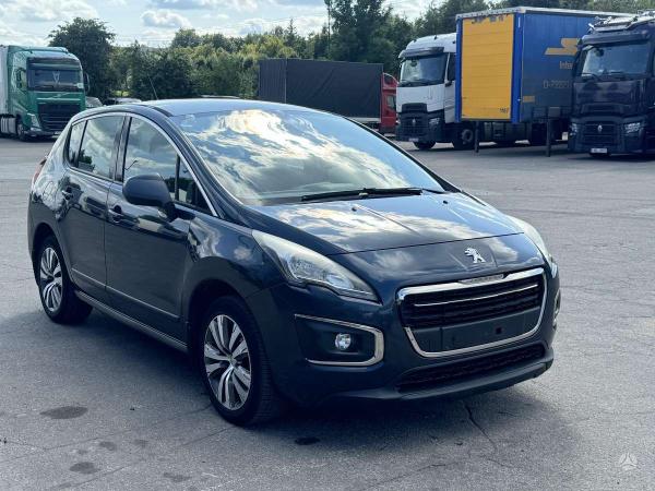Blue Peugeot 3008 2016 in Siauliai, with an engine capacity of 1.60 L and mileage of 315 thousand km for 3350 €, photo 2 on AUTOMOTO.COM.LV