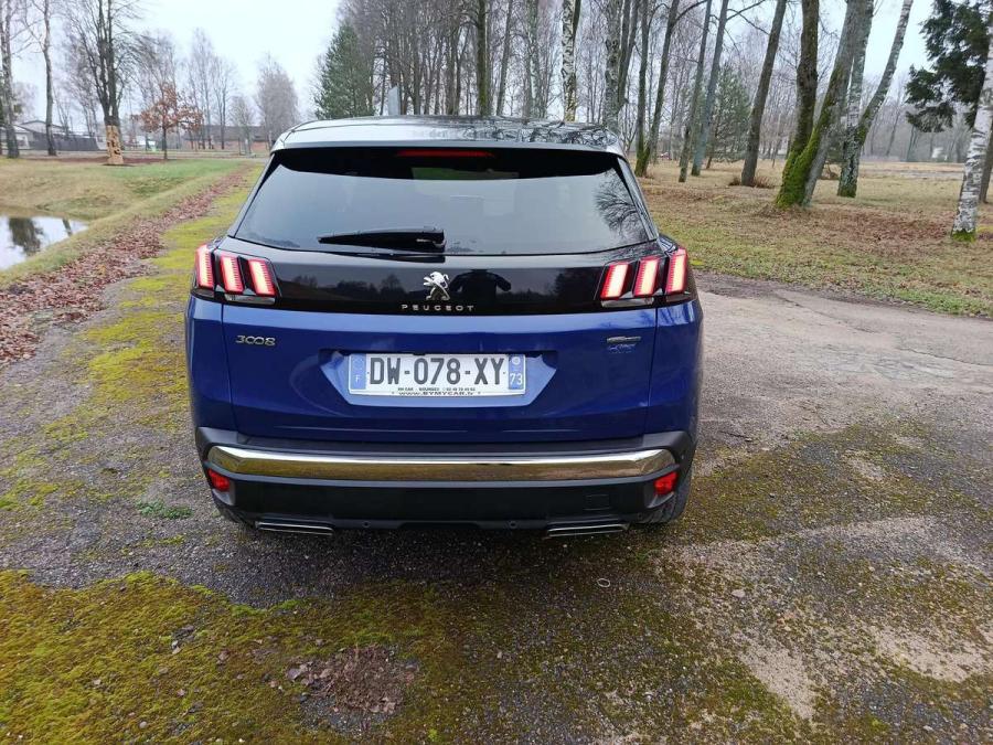 Blue Peugeot 3008 2017 in Taurage, with an engine capacity of 2.00 L and mileage of 188 thousand km for 12500 €, photo 10 on AUTOMOTO.COM.LV