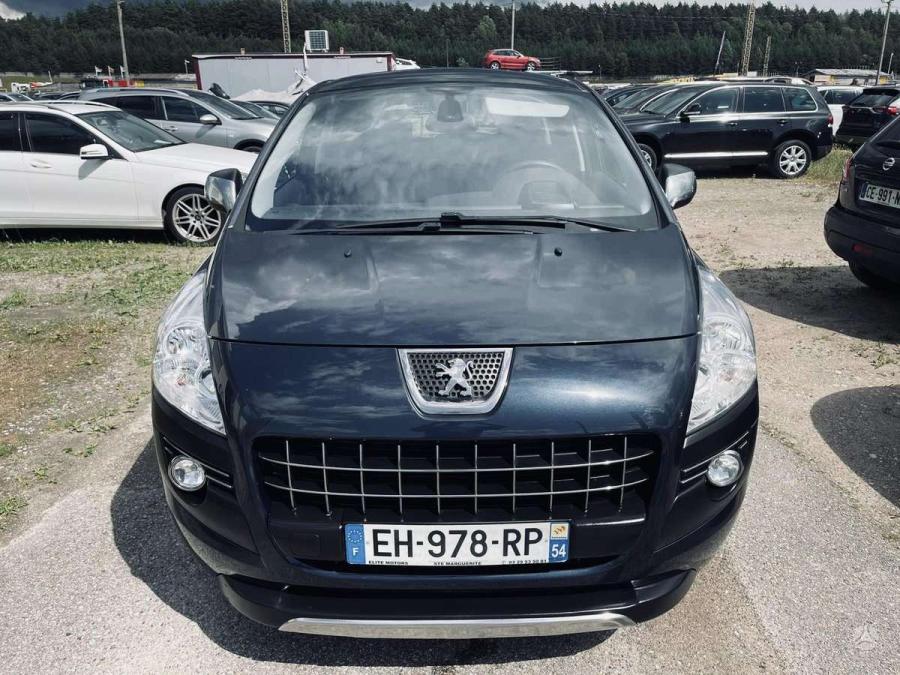 Zils Peugeot 3008 2012 Viļņa, ar dzinēja tilpumu 1.56 L un nobraukumu 200 tūkst. km par 4100 €, foto 6 vietnē AUTOMOTO.COM.LV