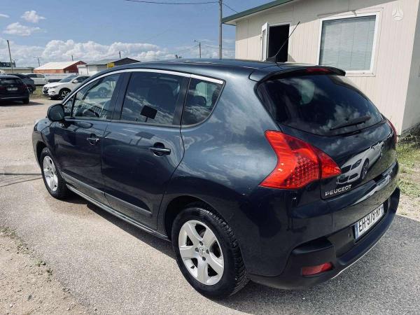 Zils Peugeot 3008 2012 Viļņa, ar dzinēja tilpumu 1.56 L un nobraukumu 200 tūkst. km par 4100 €, foto 8 vietnē AUTOMOTO.COM.LV