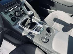 Zils Peugeot 3008 2012 Viļņa, ar dzinēja tilpumu 1.56 L un nobraukumu 200 tūkst. km par 4100 €, foto 20 vietnē AUTOMOTO.COM.LV