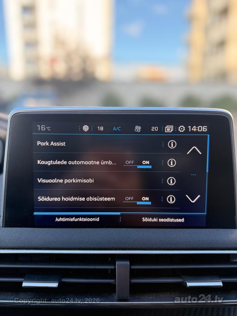 Blue Peugeot 3008 2017 in Tallinn, with an engine capacity of 1.20 L and mileage of 173 thousand km for 11199 €, photo 14 on AUTOMOTO.COM.LV