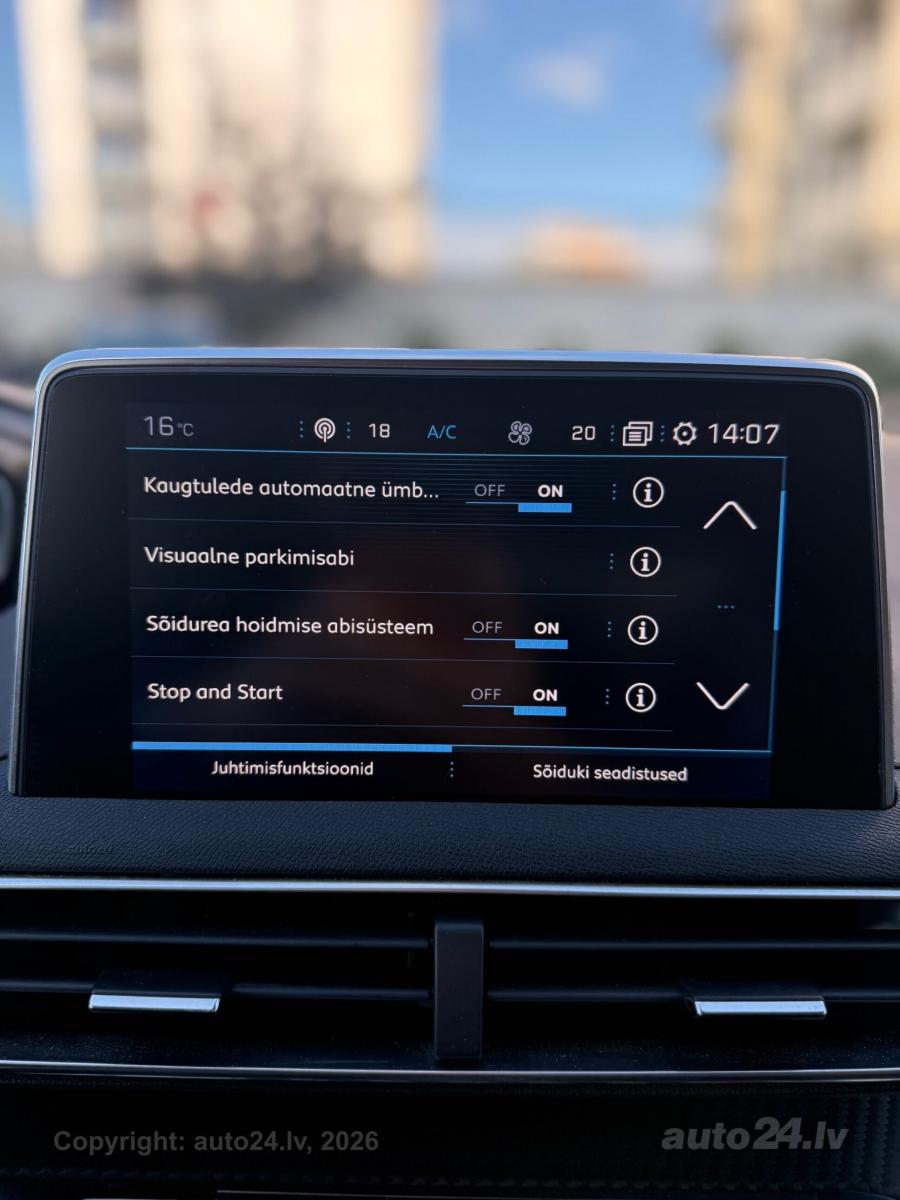 Blue Peugeot 3008 2017 in Tallinn, with an engine capacity of 1.20 L and mileage of 173 thousand km for 11199 €, photo 15 on AUTOMOTO.COM.LV
