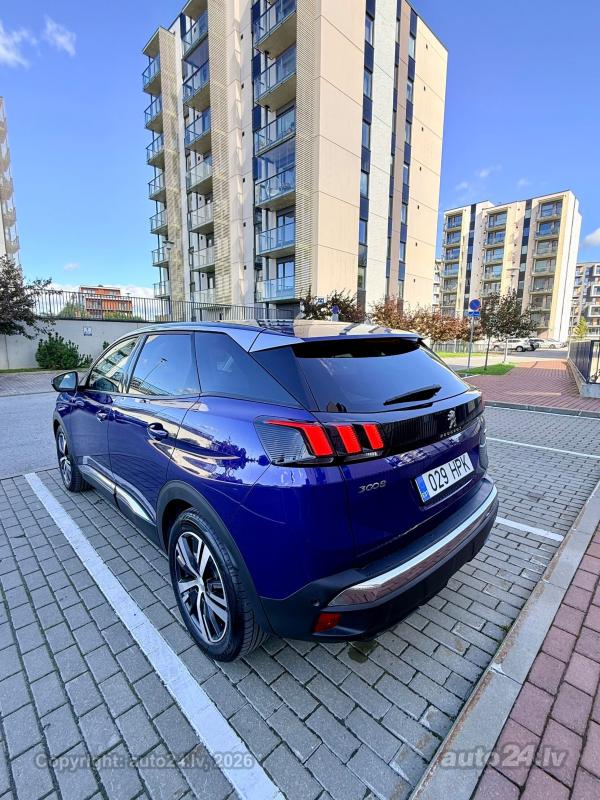 Zils Peugeot 3008 2017 Tallina, ar dzinēja tilpumu 1.20 L un nobraukumu 173 tūkst. km par 11199 €, foto 8 vietnē AUTOMOTO.COM.LV