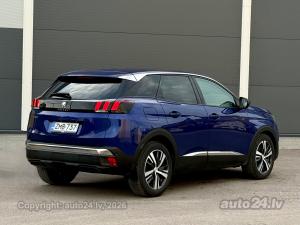 Blue Peugeot 3008 2018 in Tallinn, with an engine capacity of 1.20 L and mileage of 120 thousand km for 11900 €, photo 4 on AUTOMOTO.COM.LV