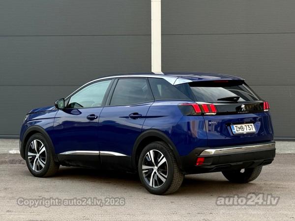 Blue Peugeot 3008 2018 in Tallinn, with an engine capacity of 1.20 L and mileage of 120 thousand km for 11900 €, photo 4 on AUTOMOTO.COM.LV