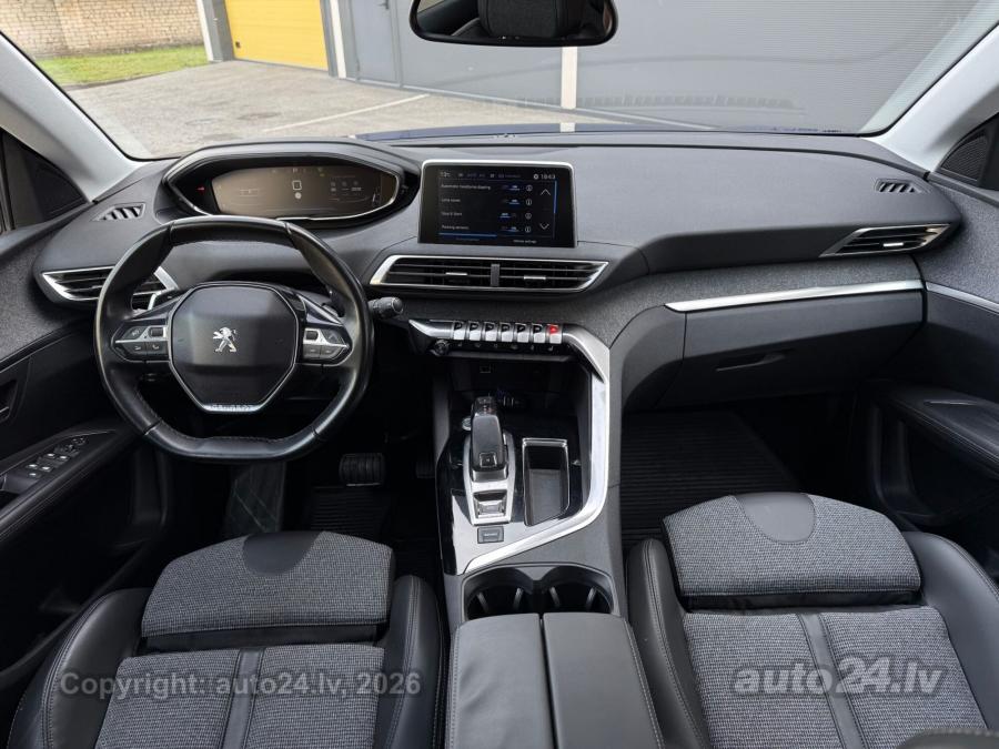 Blue Peugeot 3008 2018 in Tallinn, with an engine capacity of 1.20 L and mileage of 120 thousand km for 11900 €, photo 9 on AUTOMOTO.COM.LV