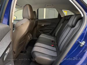 Blue Peugeot 3008 2018 in Tallinn, with an engine capacity of 1.20 L and mileage of 120 thousand km for 11900 €, photo 12 on AUTOMOTO.COM.LV