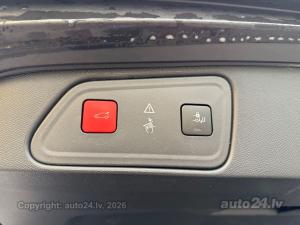 Blue Peugeot 3008 2018 in Tallinn, with an engine capacity of 1.20 L and mileage of 120 thousand km for 11900 €, photo 24 on AUTOMOTO.COM.LV