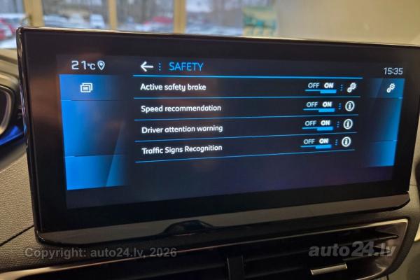 Синий Пежо 3008 2022 в Тарту, объемом двигателя 1.50 л и пробегом 144 тыс. км за 18990 €, фото 10 на AUTOMOTO.COM.LV
