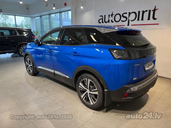 Blue Peugeot 3008 2022 in Tallinn, with an engine capacity of 1.20 L and mileage of 65 thousand km for 19990 €, photo 3 on AUTOMOTO.COM.LV