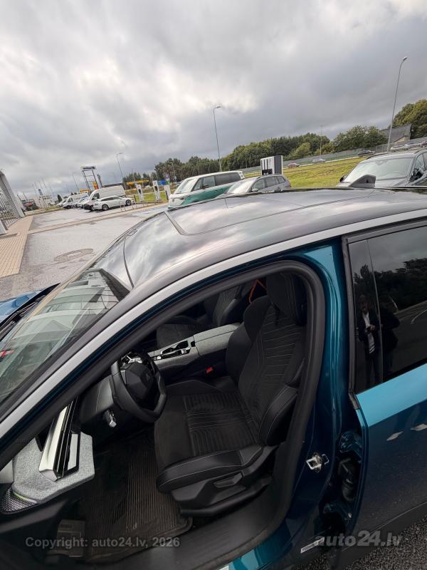 Zils Peugeot 3008 2024 Tallina, ar dzinēja tilpumu 1.20 L un nobraukumu 37 tūkst. km par 30000 €, foto 7 vietnē AUTOMOTO.COM.LV