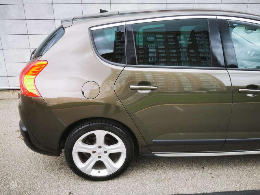 Brūns Peugeot 3008 2009 Klaipėda, ar dzinēja tilpumu 2.00 L un nobraukumu 229 tūkst. km par 3850 €, foto 13 vietnē AUTOMOTO.COM.LV