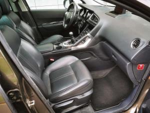 Brūns Peugeot 3008 2009 Klaipėda, ar dzinēja tilpumu 2.00 L un nobraukumu 229 tūkst. km par 3850 €, foto 16 vietnē AUTOMOTO.COM.LV